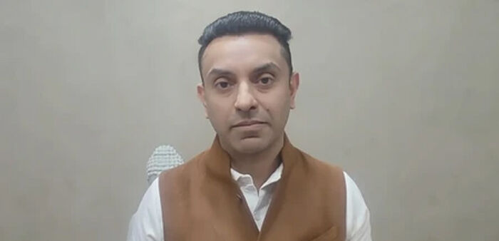 तहसीन पूनावाला का तंज- उद्धव-राज गठबंधन जनता के हितों से दूर | Tehseen ...